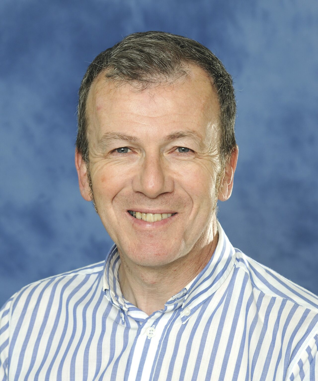 Author Spotlight - Dr. Simon Bennett - Peter Lang